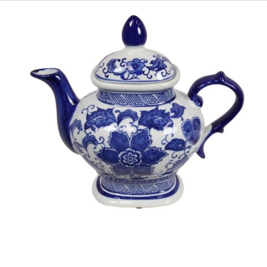 BLUE WILLOW TEAPOT | Lovely Shop